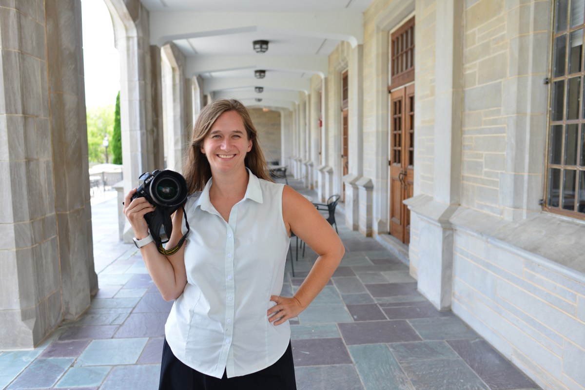 Kelly Nye – Artists in Cahoots